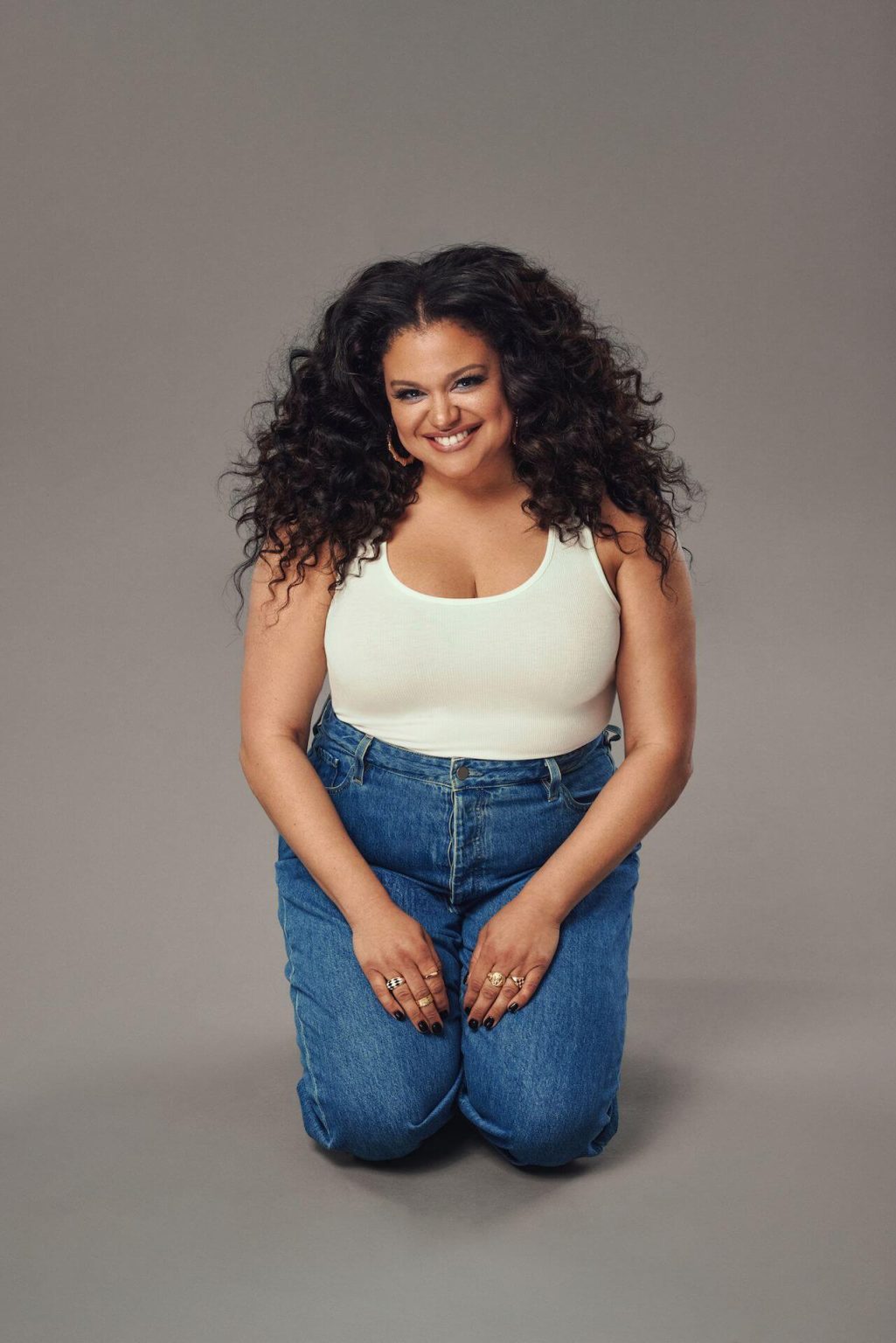 11 Most Gorgeous Plus Size Rectangle Body Shape Celebrities - Kenyalogue